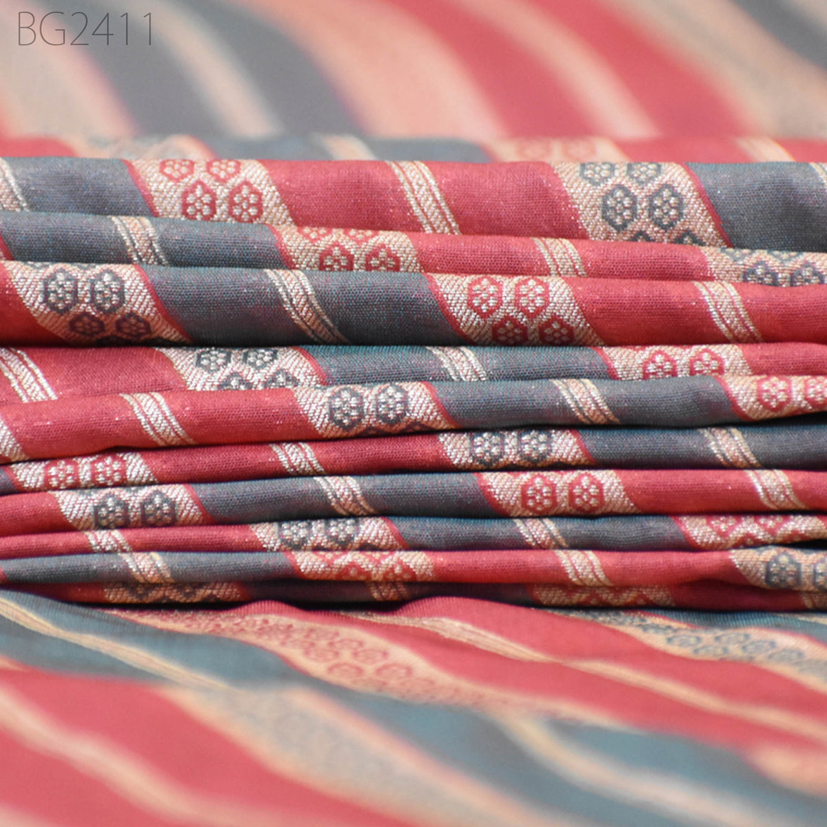 Red Indian Brocade by the Yard Diagonal Stripes Banarasi Benarse Weddi ...