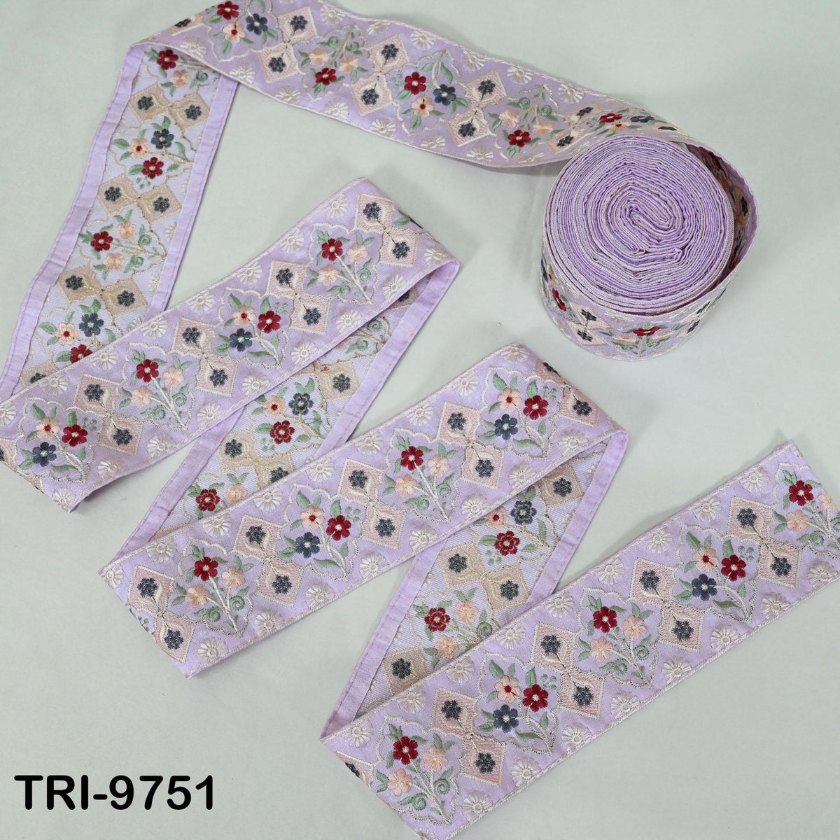 9 Yard Indian Trims Embroidered Decorative Fabric Laces Sari Border Ri ...